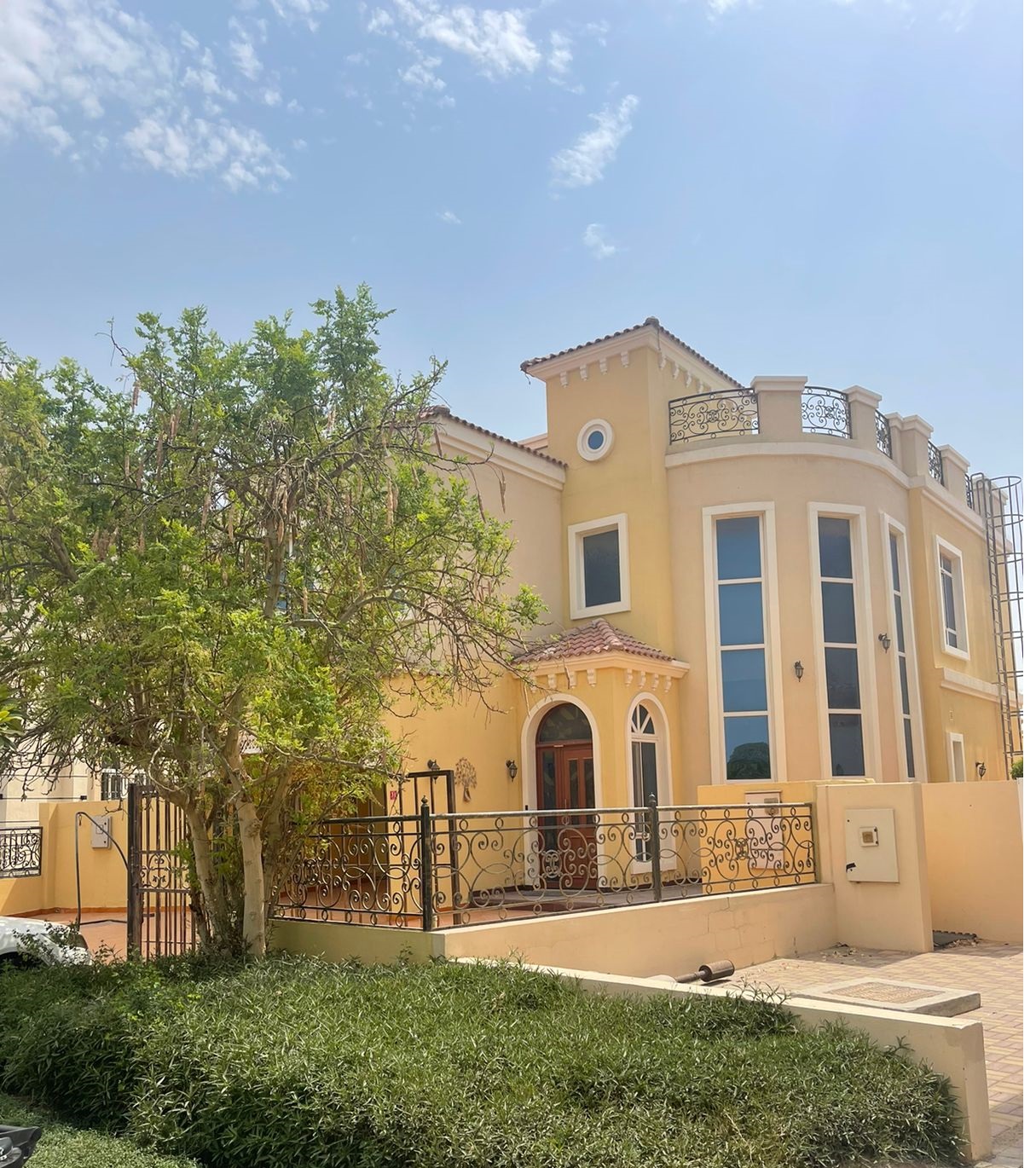Luxury Villas For Sale Dubai | Compound Villas For Sale Dubai